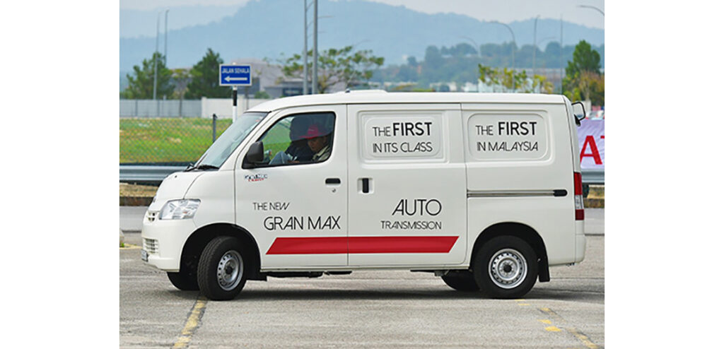 The Daihatsu Automatic Transmission Panel Van – an Invention