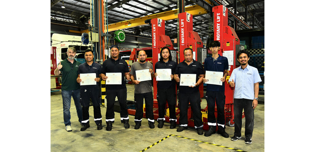 Scania and IKTBNDT Produce First Batch of Apprentices - Truck & Bus News